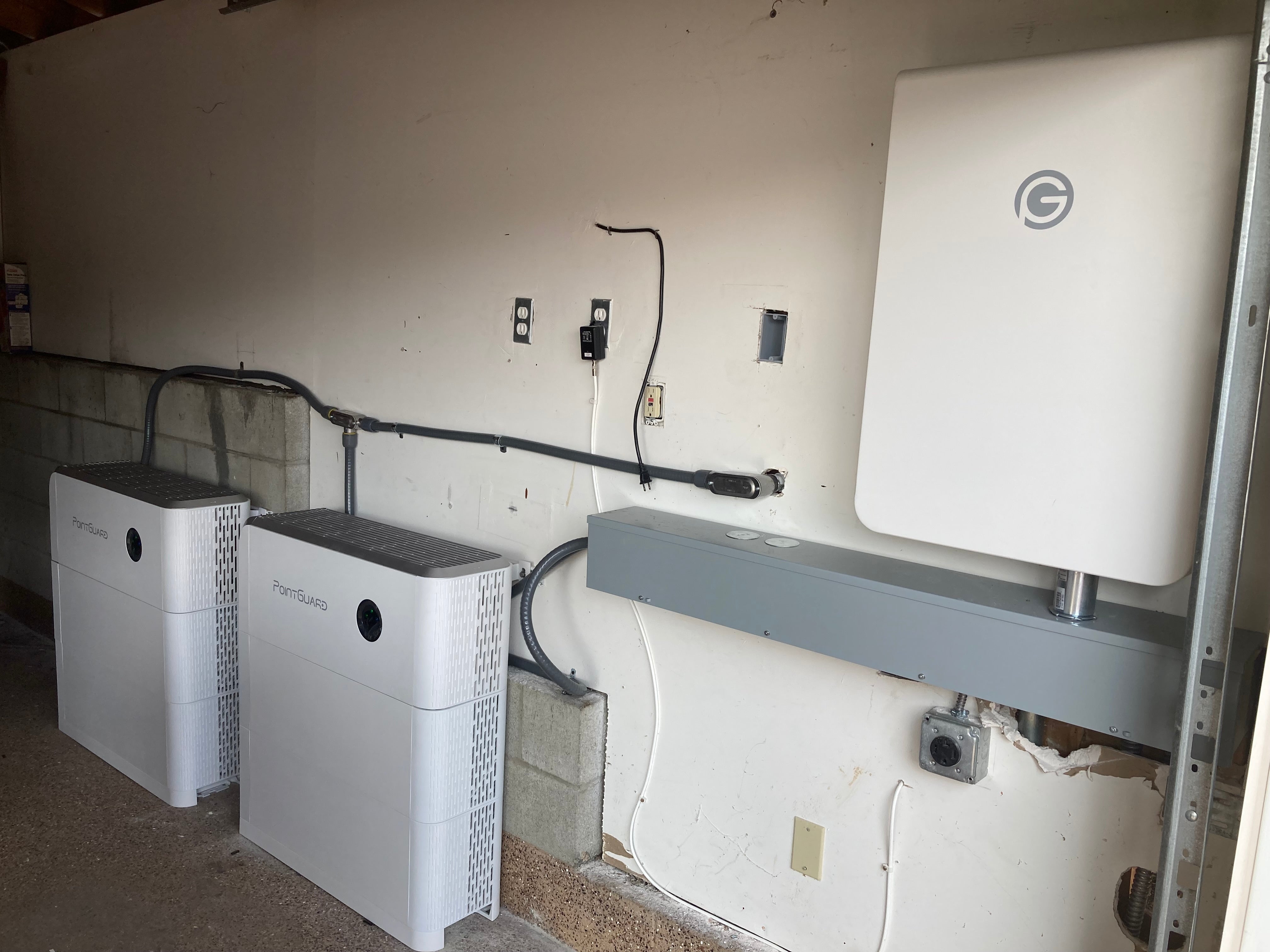 PointGuard Home PGHome-11.4-16.14 Energy Storage System (With LoadHub ...